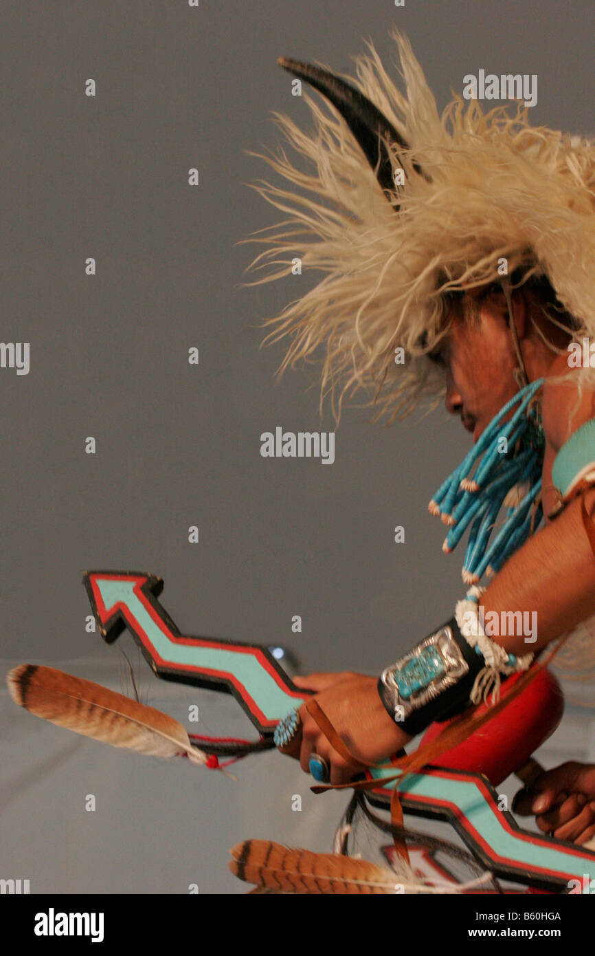 Zuni tribe hi-res stock photography and images - Alamy