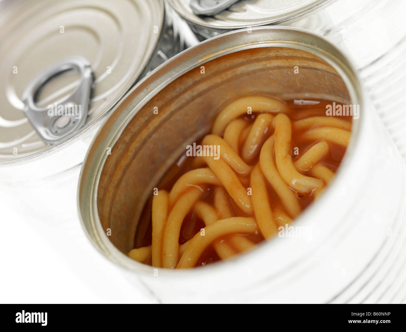 Tin of spaghetti in tomato sauce can hi-res stock photography and ...