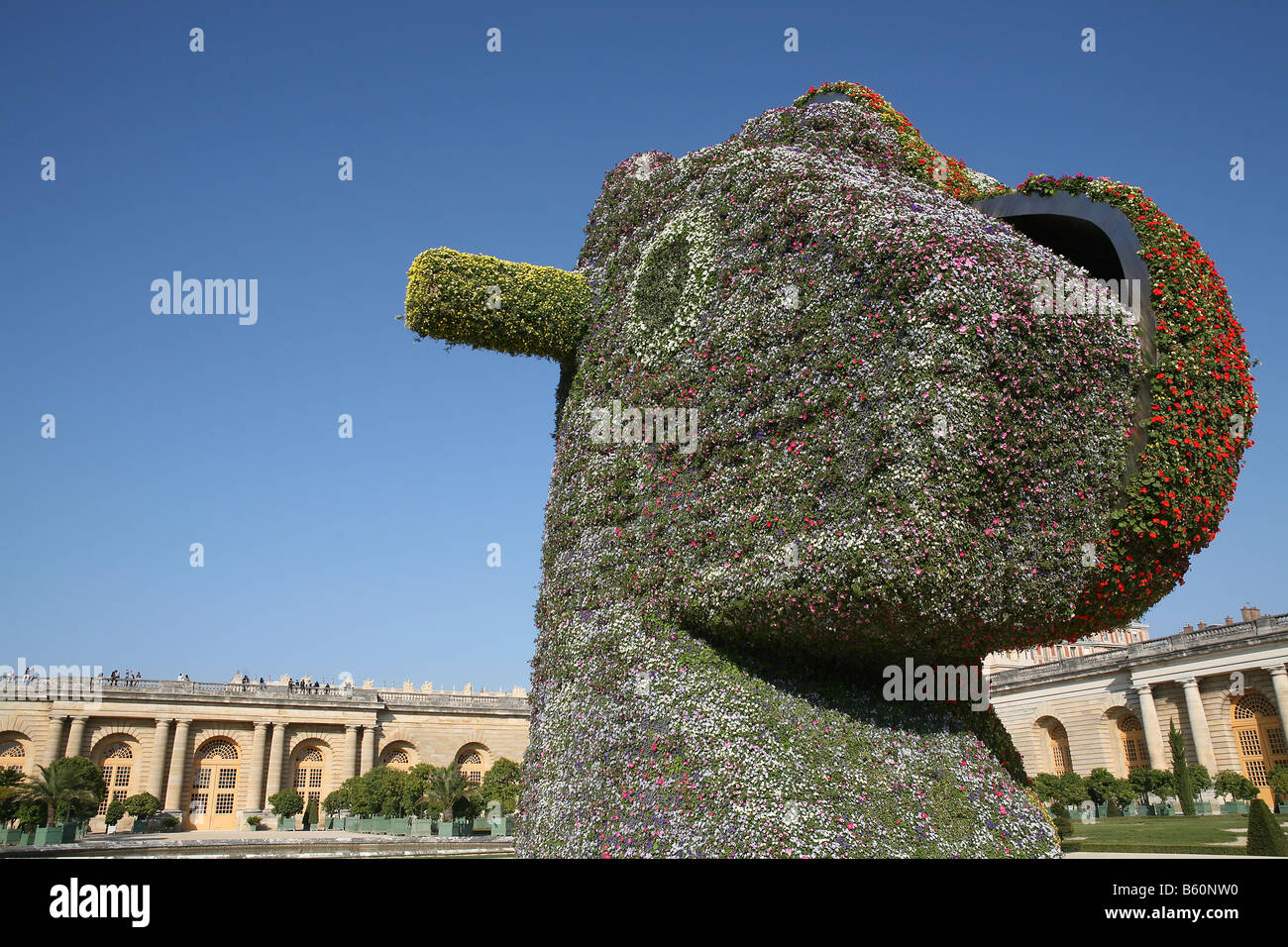 Jeff Koons' "Split Rocker", Palace of Versailles, Paris, France Stock ...