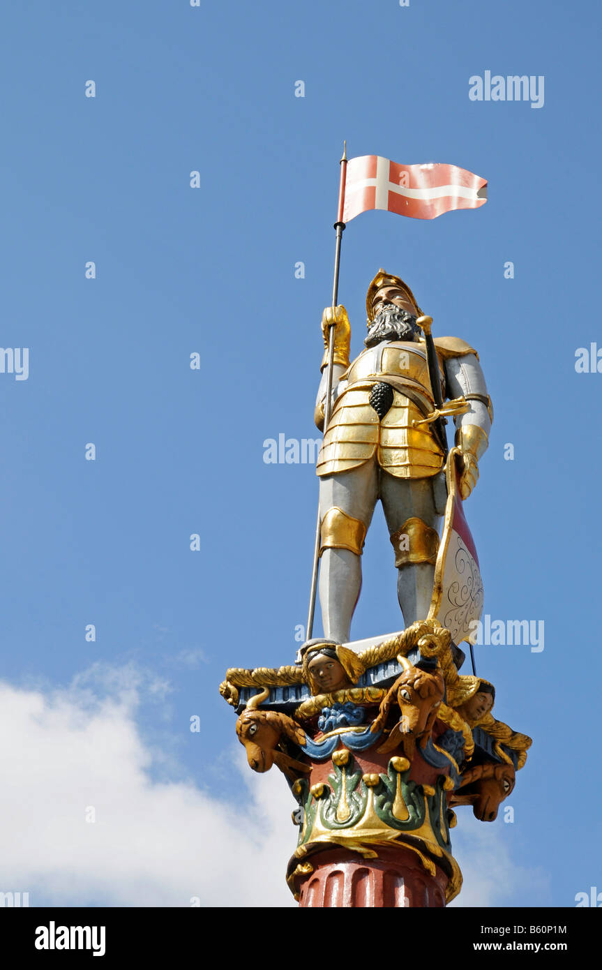 Swiss flag, figure on a fountain, statue, market square, Solothurn ...