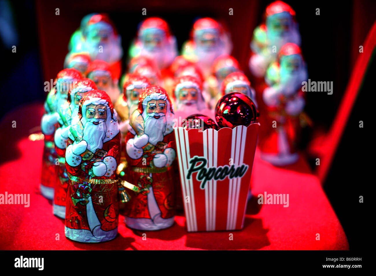 Lindt chocolate box hi-res stock photography and images - Alamy