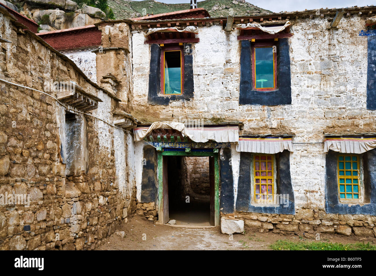 Building at Sera Monastery, Lhasa, Tibet. JMH3695 Stock Photo - Alamy