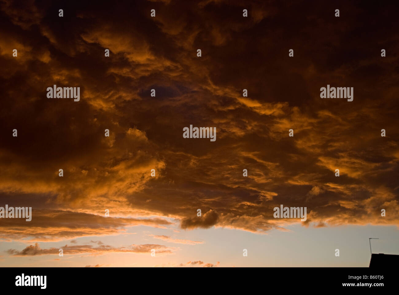 deep orange night sky Stock Photo - Alamy