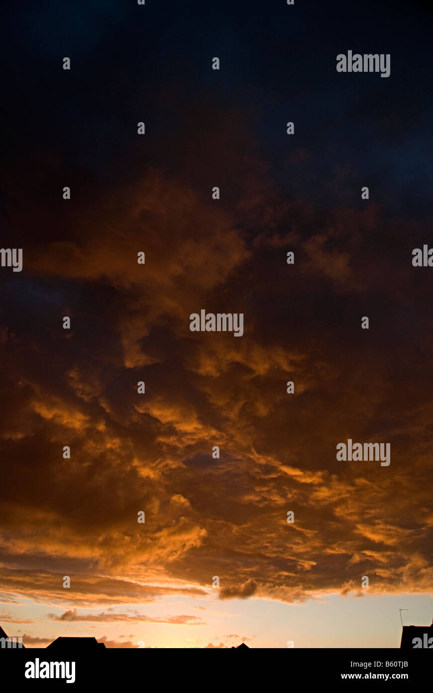 deep orange night sky Stock Photo - Alamy