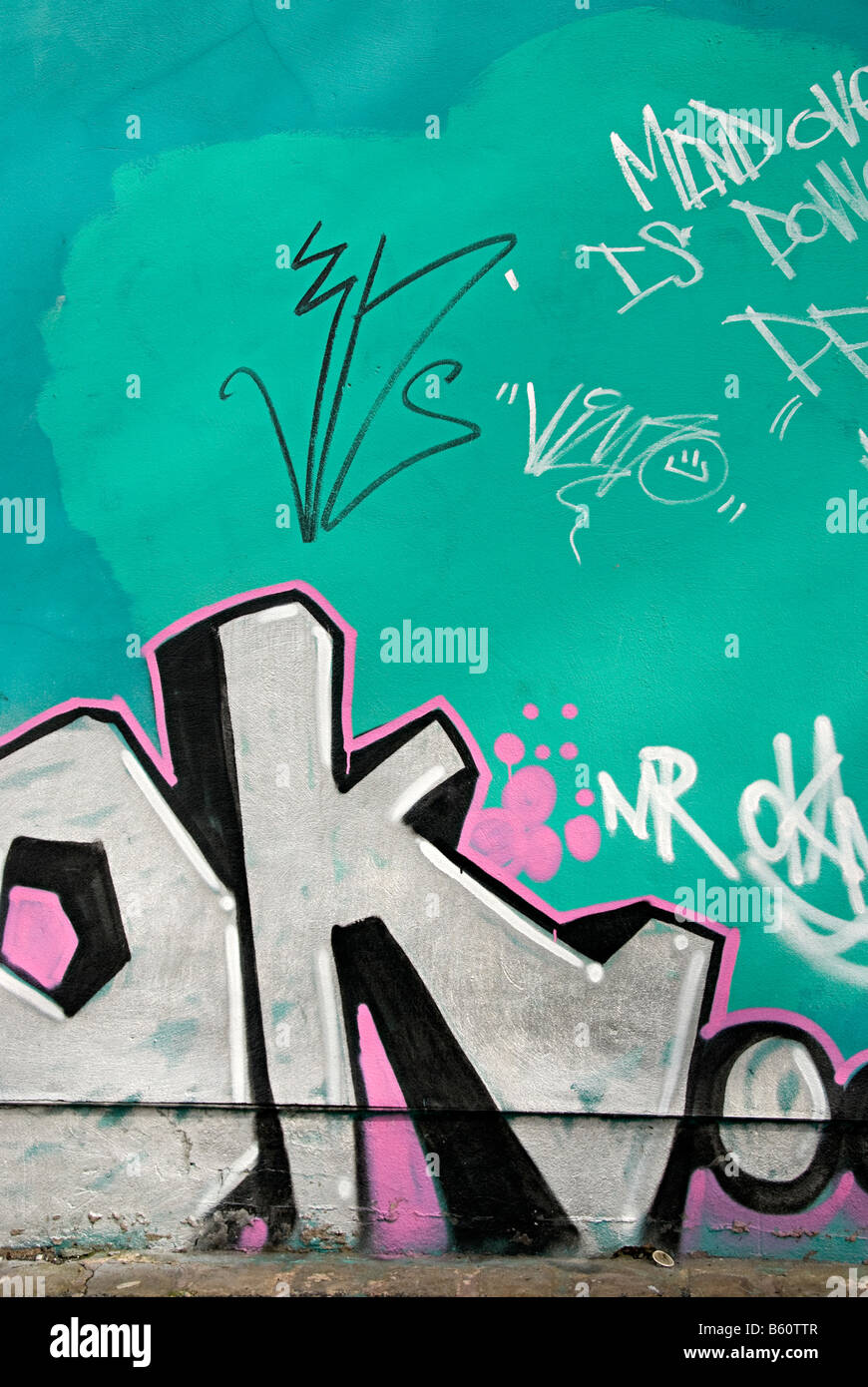 graffiti logo saying ok on a wall in stoke on trent in green Stock ...