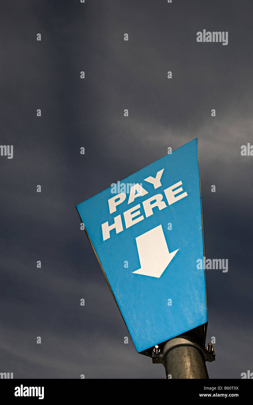 Parking and freeway signs hi-res stock photography and images - Alamy