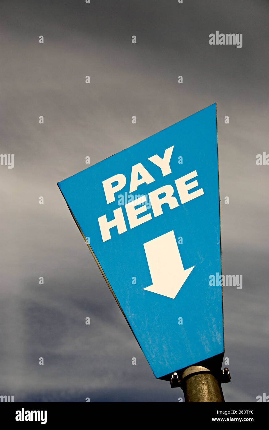 pay here parking sign to indicate where the payment meter is Stock ...