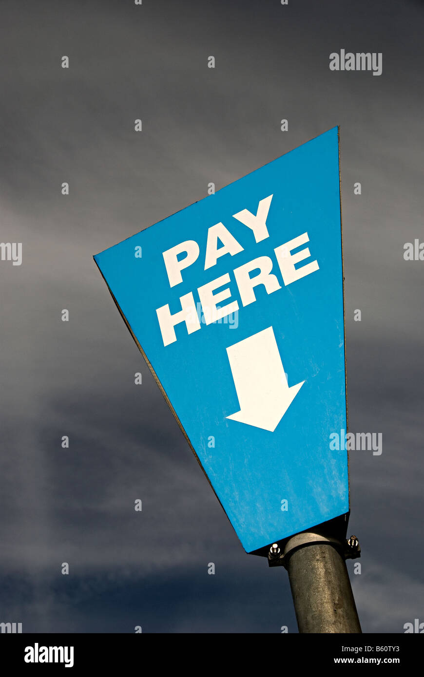 pay here parking sign to indicate where the payment meter is Stock ...