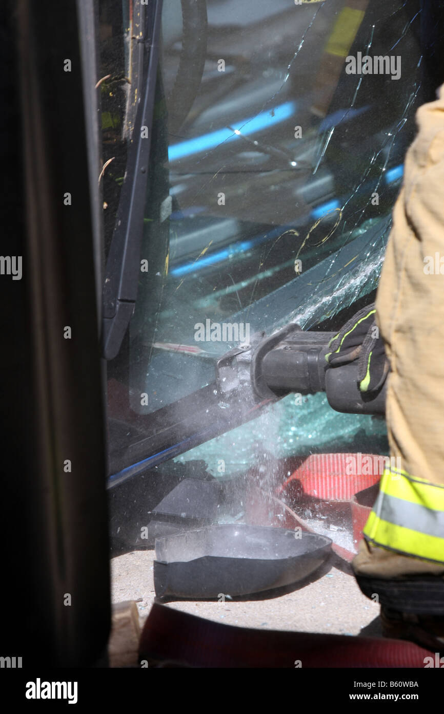 Firefighter united states action hi-res stock photography and images ...