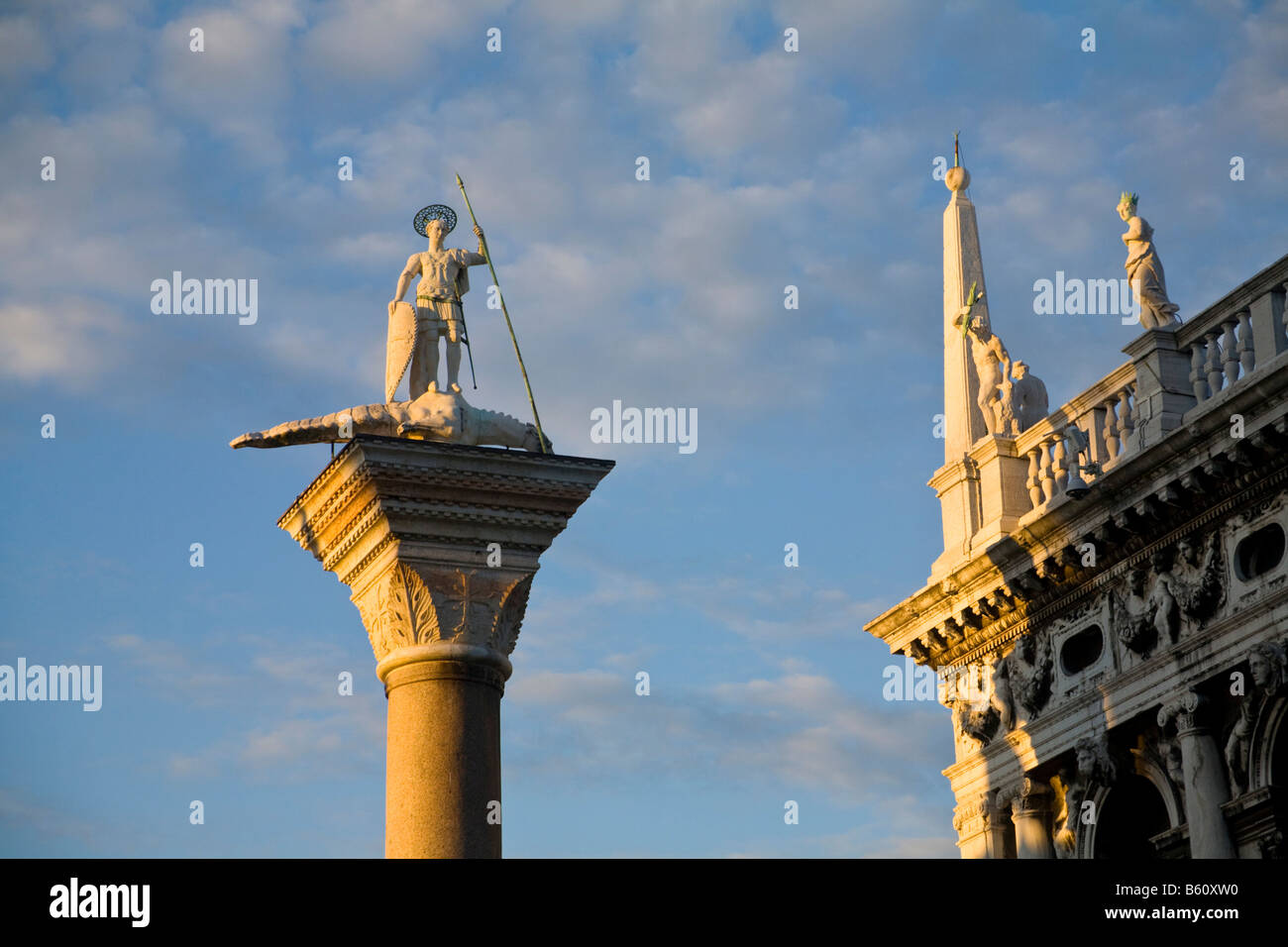 St Theodore statue, Piazzetta dei Leoncini, St Marks Square, Venice ...