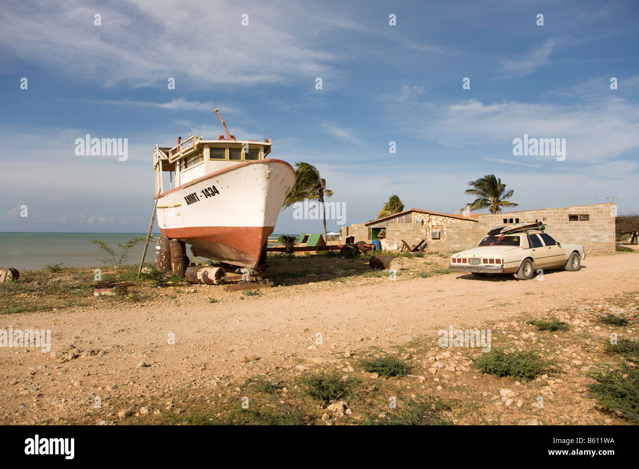 Ship and car, Puerto Escondido, Paraguana Peninsula, Venezuela, South ...