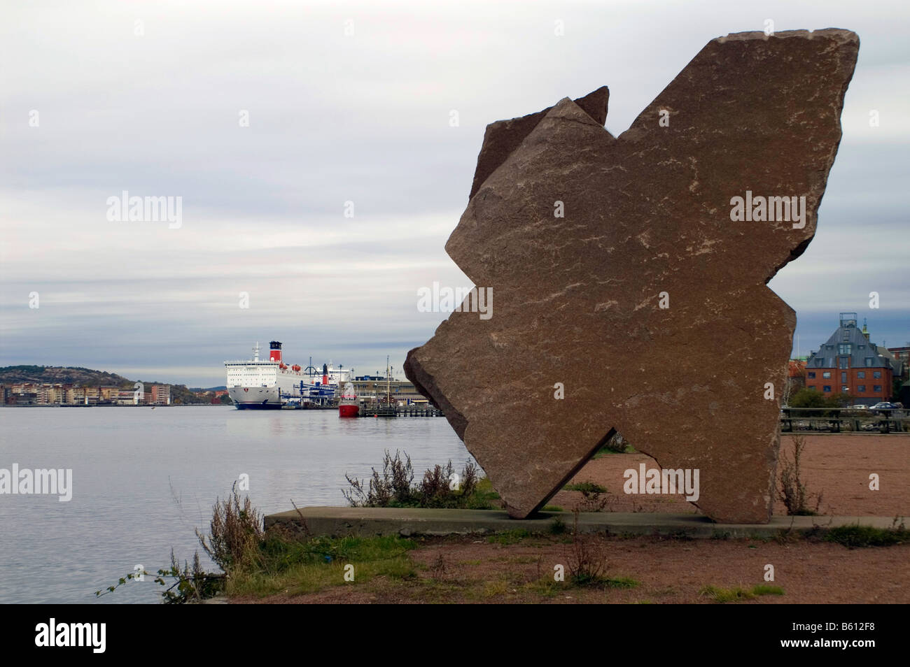 Modern stone sculpture by The Gota Alv (River Gota) in Gothenburg ...