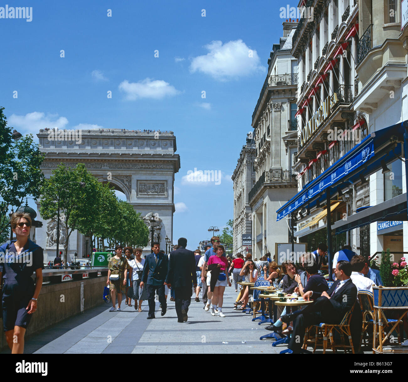 Champs elysees hi-res stock photography and images - Alamy