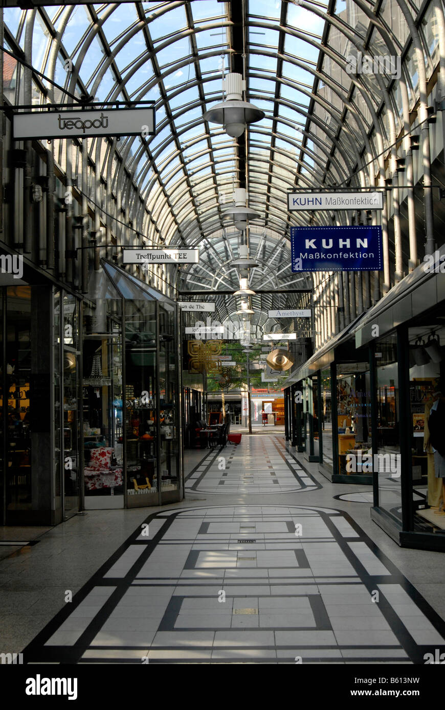 Calwer Passage, Stuttgart, Baden-Wuerttemberg Stock Photo - Alamy