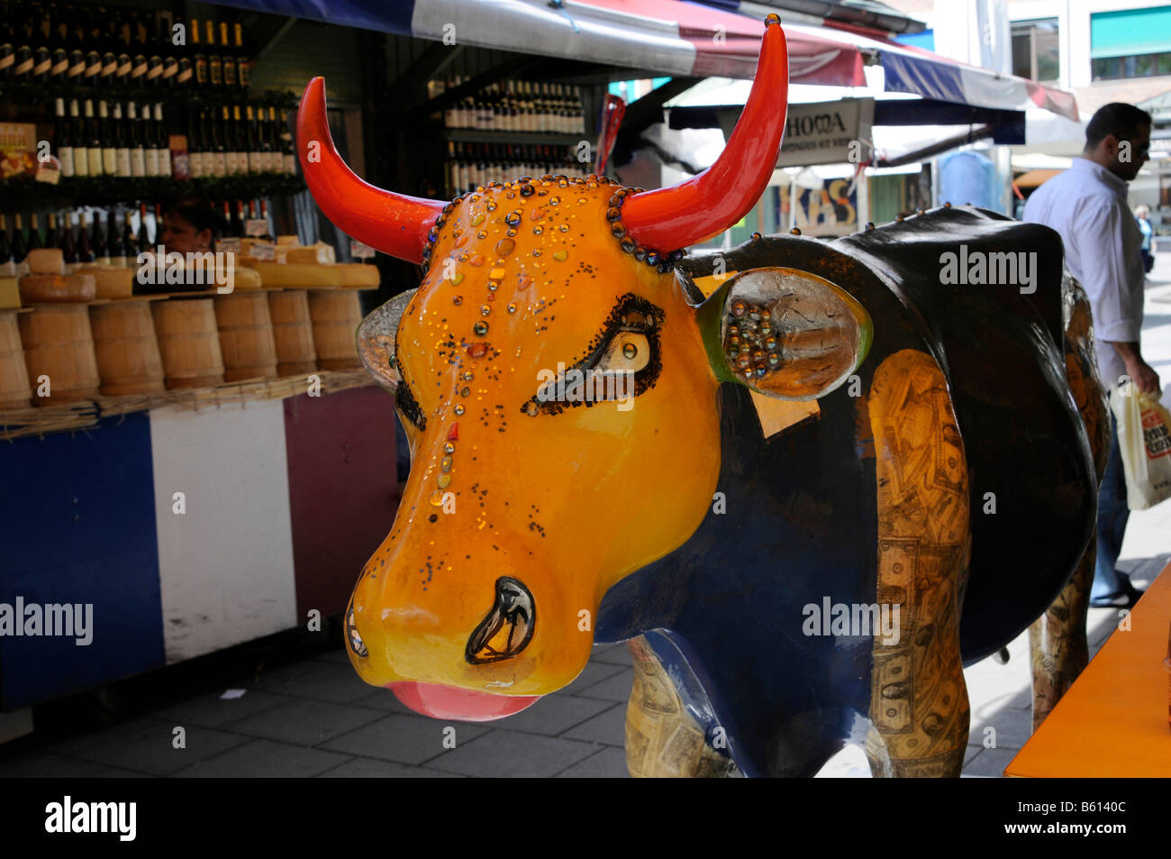 Cow market hi-res stock photography and images - Alamy