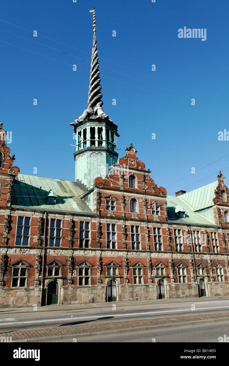 Stock exchange building copenhagen hi-res stock photography and images ...