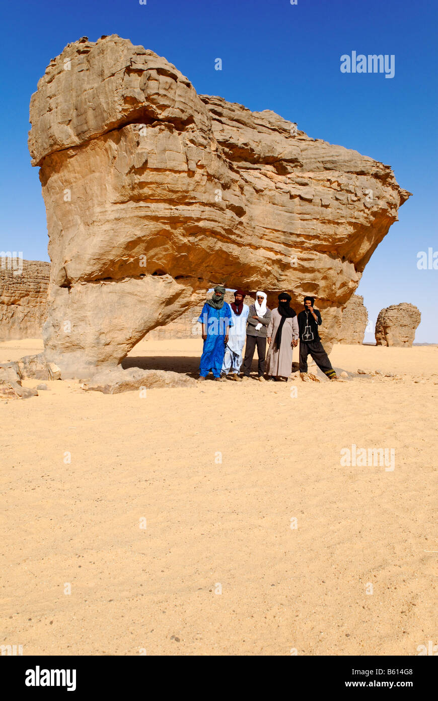 Group of Tuareg men, Youf Ahakit, Tassili du Hoggar, Wilaya Tamanrasset ...