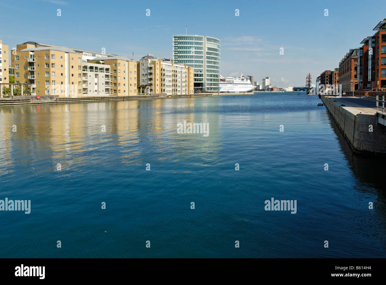 Copenhagen office buildings denmark hi-res stock photography and images ...