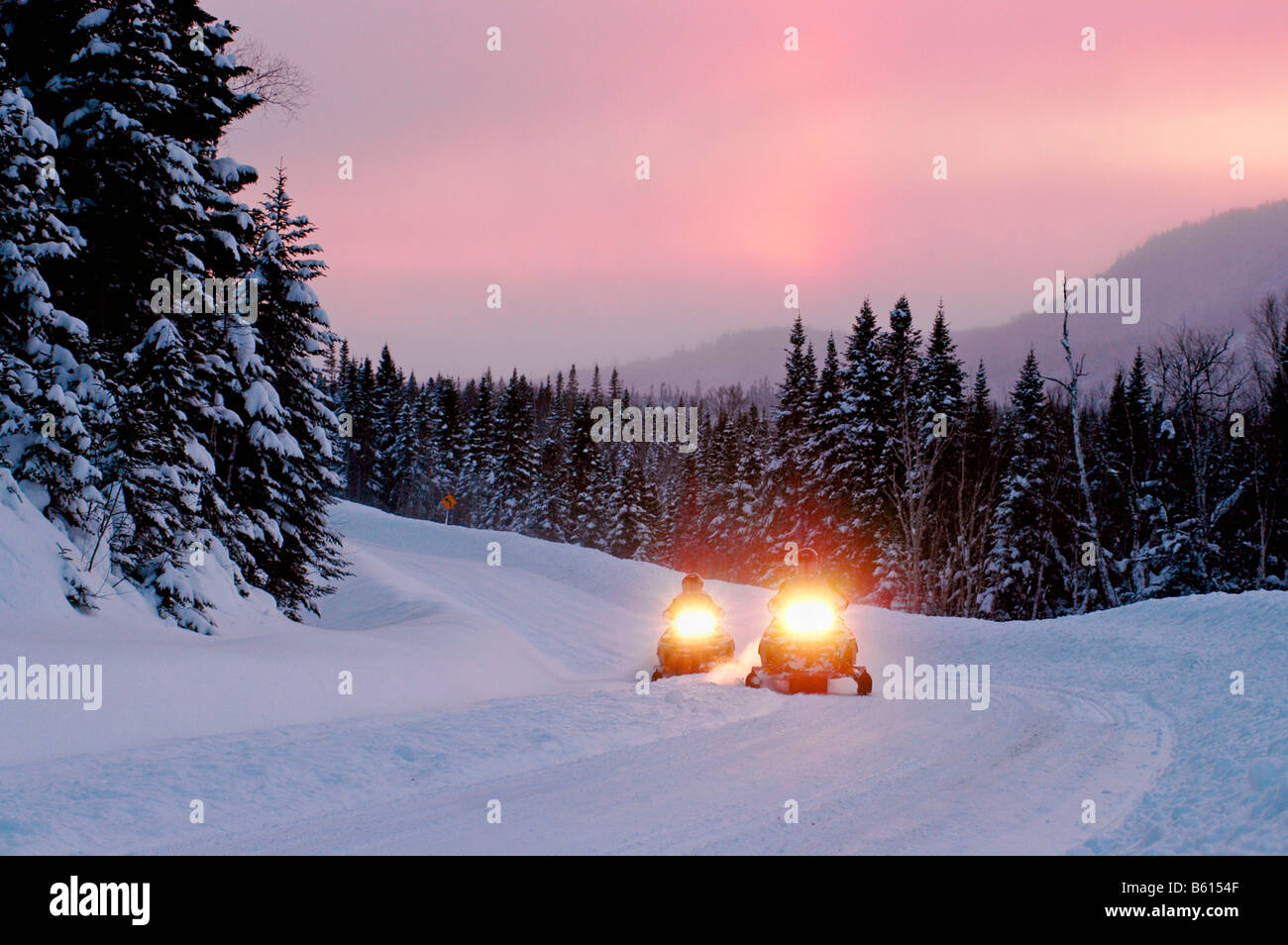 Snowmobile in snow landscape, Saguenay-Lac Saint Jean, Mont Valin ...