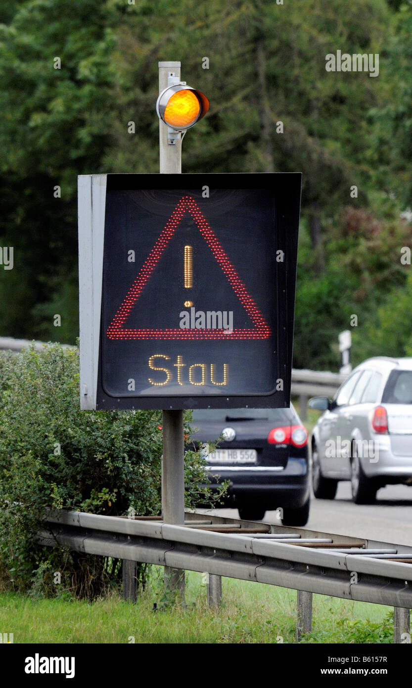 Freeway traffic sign hi-res stock photography and images - Alamy