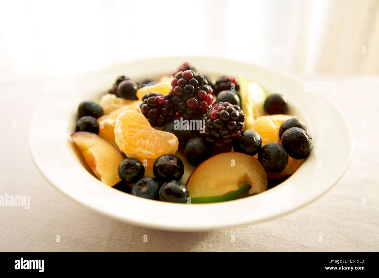 Healthy Breakfast, Porridge with fresh fruit Stock Photo - Alamy