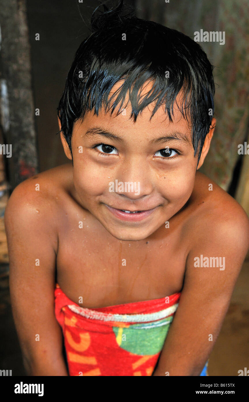 Children shower hi-res stock photography and images - Alamy