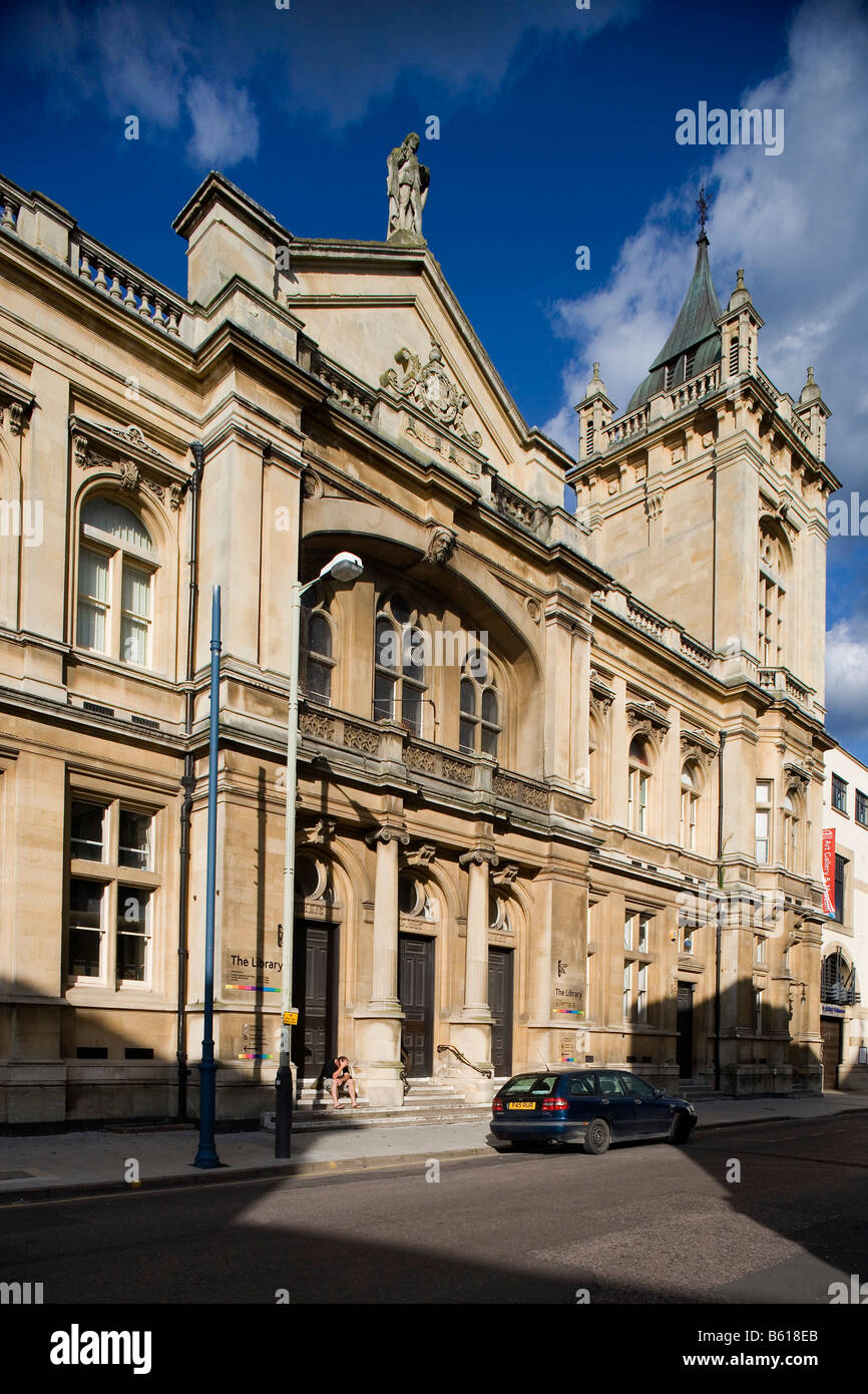 Cheltenham library hi-res stock photography and images - Alamy