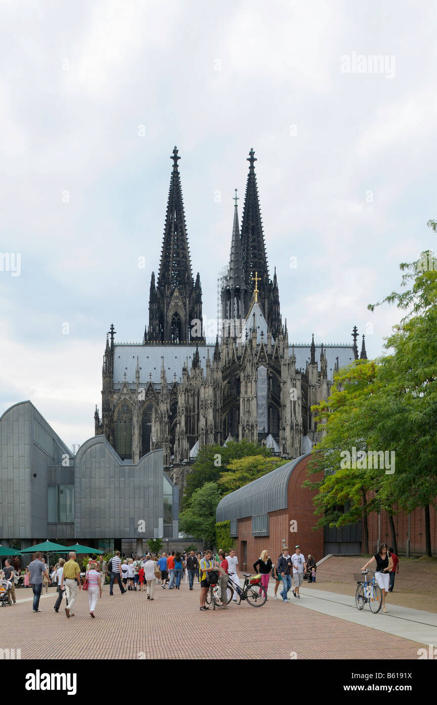 Cathedral from side cologne hi-res stock photography and images - Alamy