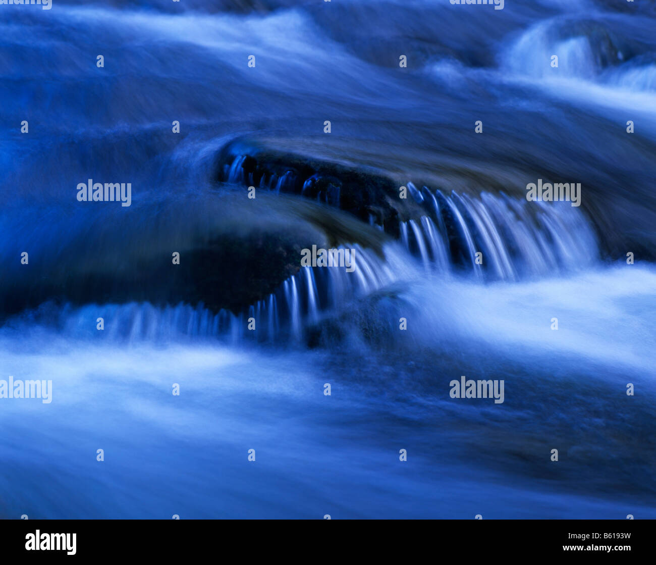 Water streaming out hi-res stock photography and images - Alamy