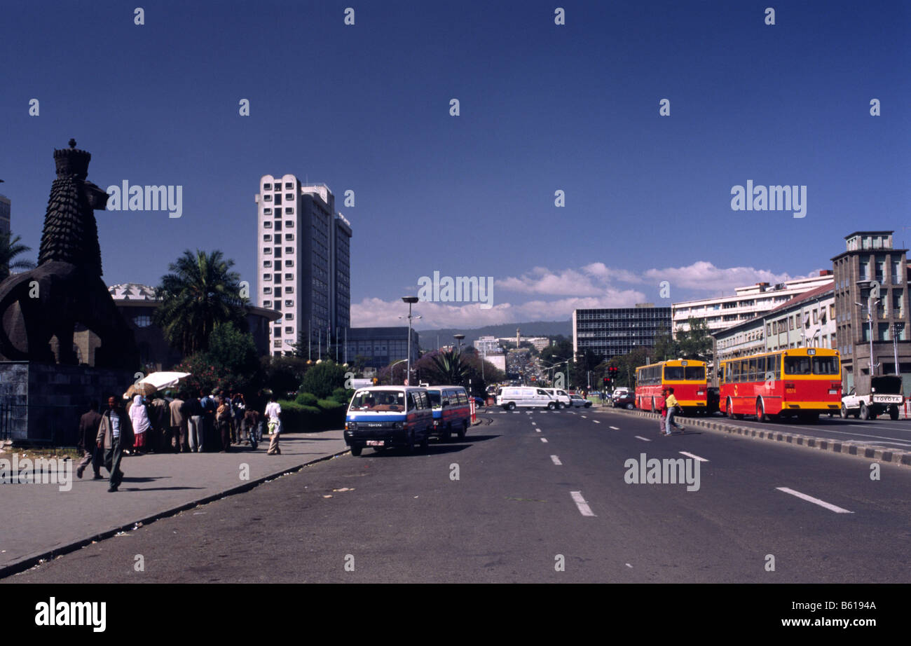 Street scene in the city of Addis Ababa in Ethiopia Stock Photo - Alamy