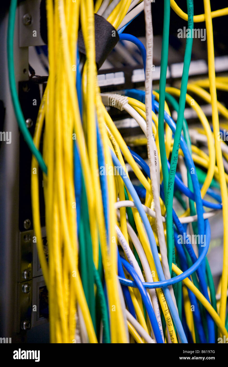 Jumble of electric cables hi-res stock photography and images - Alamy