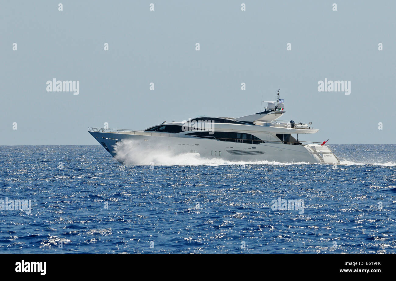 Yacht spot hi-res stock photography and images - Alamy