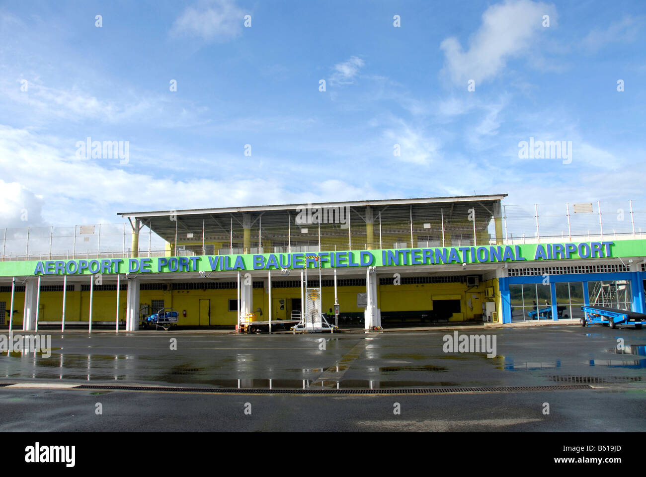 transportBauerfield international airport, Port Vila, Efate island, Vanuatu Stock Photo - Alamy