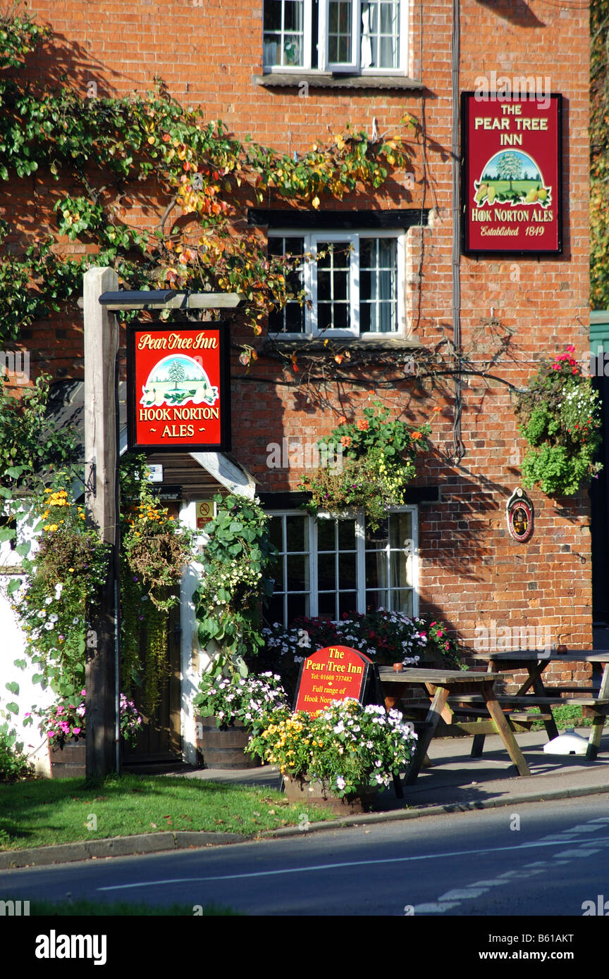 The Pear Tree Inn Stock Photo - Alamy