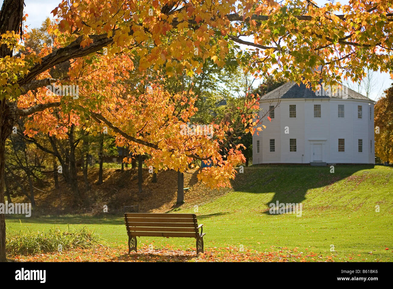 Round Church Richmond Vermont New England USA Stock Photo - Alamy