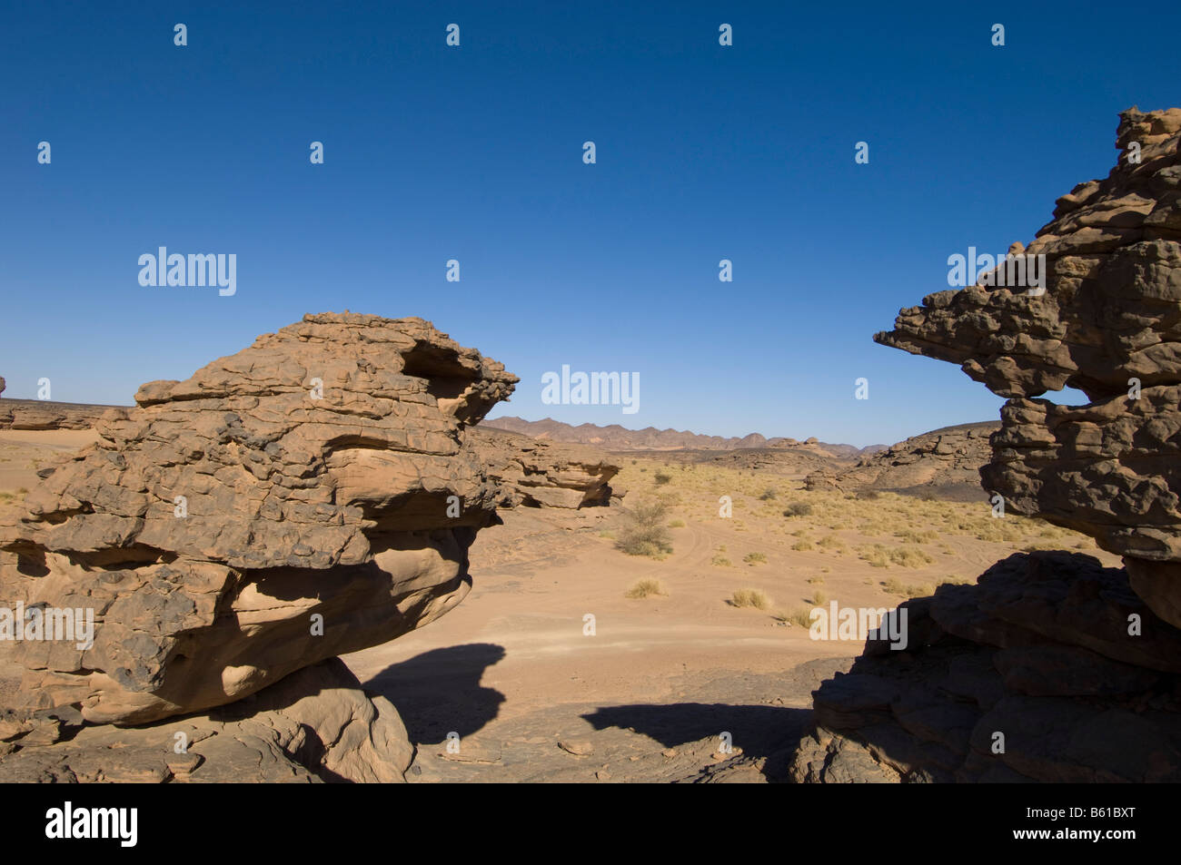 Akakus Sahara desert Fezzan Libya Stock Photo - Alamy