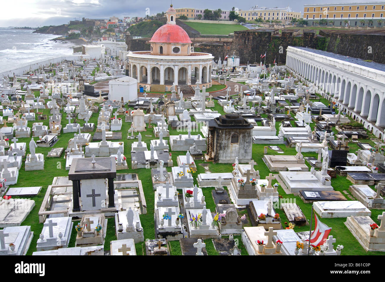 cemetery in old san juan, puerto rico Stock Photo - Alamy