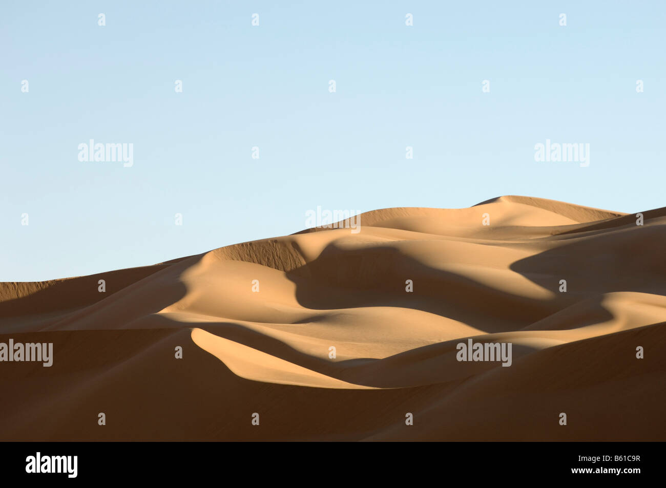 Erg Awbari Sahara desert Fezzan Libya Stock Photo - Alamy