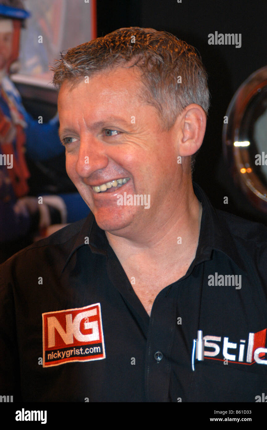 2002 motorshow hi-res stock photography and images - Alamy