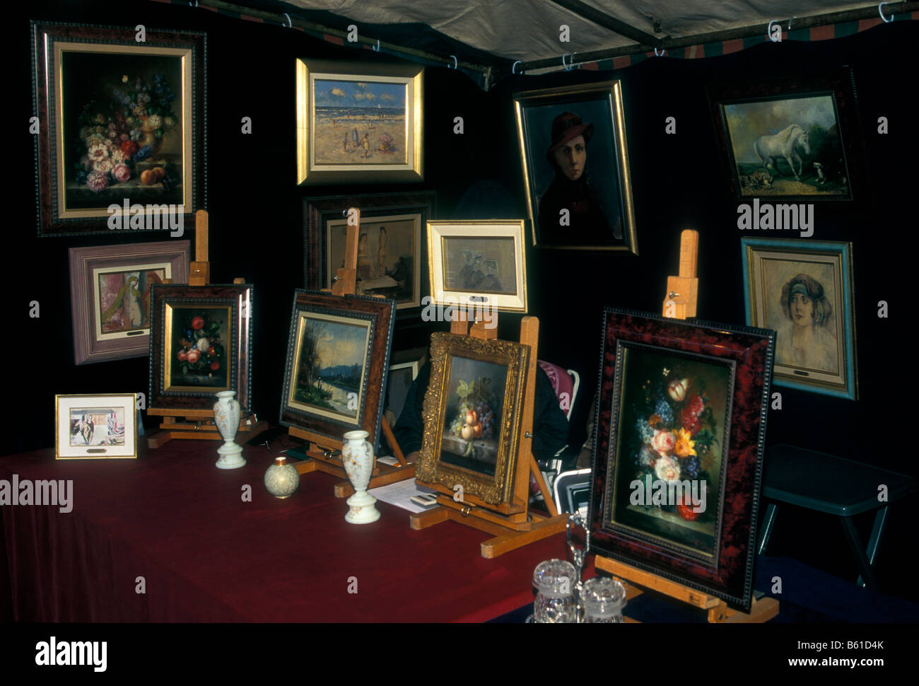 paintings, artwork, antique market, Place du Grand Sablon, Grand Sablon ...