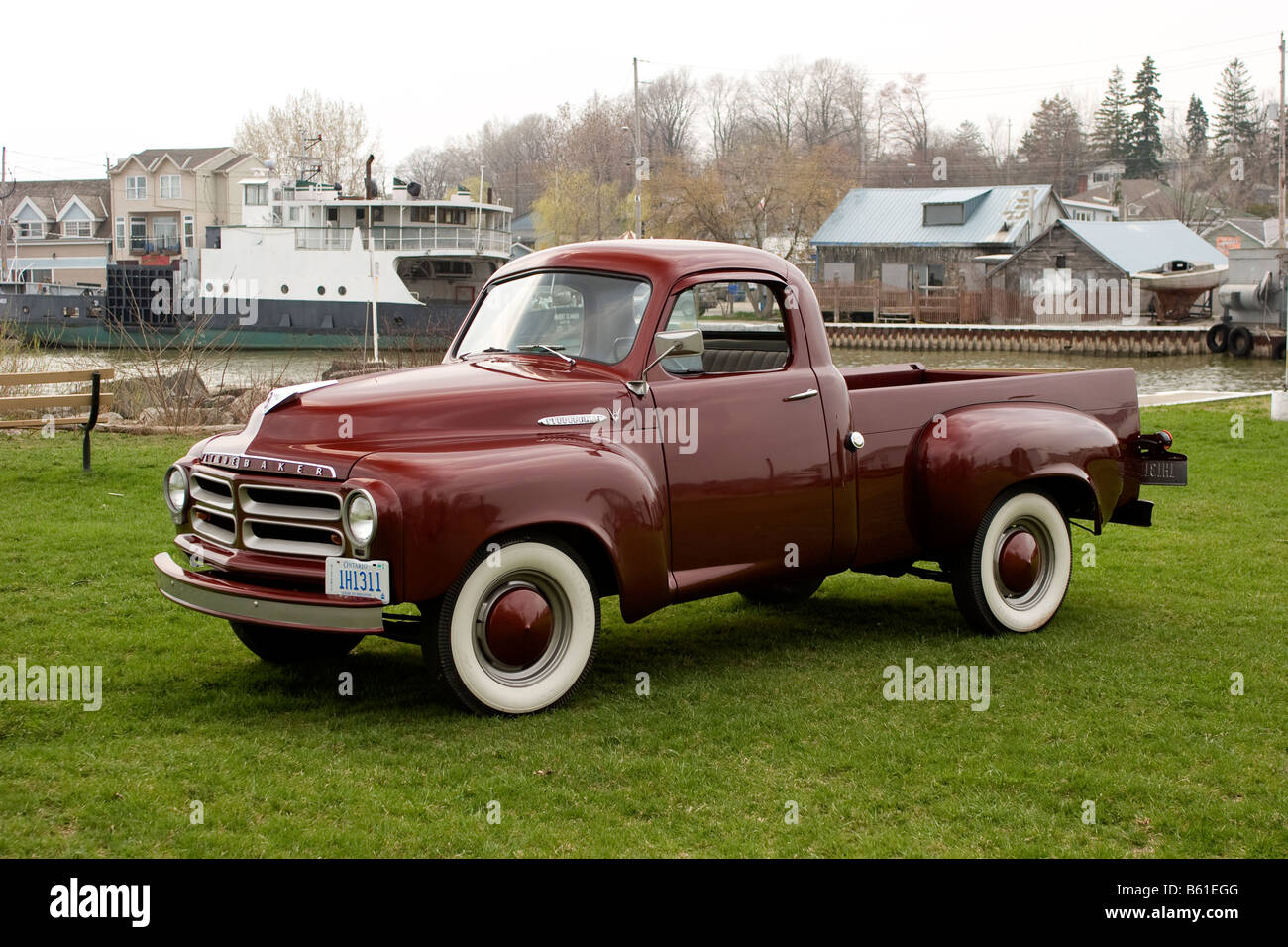 1955 Studebaker E7 1/2 Ton Pick Up Truck Stock Photo - Alamy