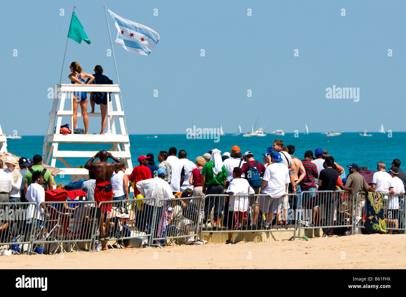 Lifeguards stand hi-res stock photography and images - Alamy