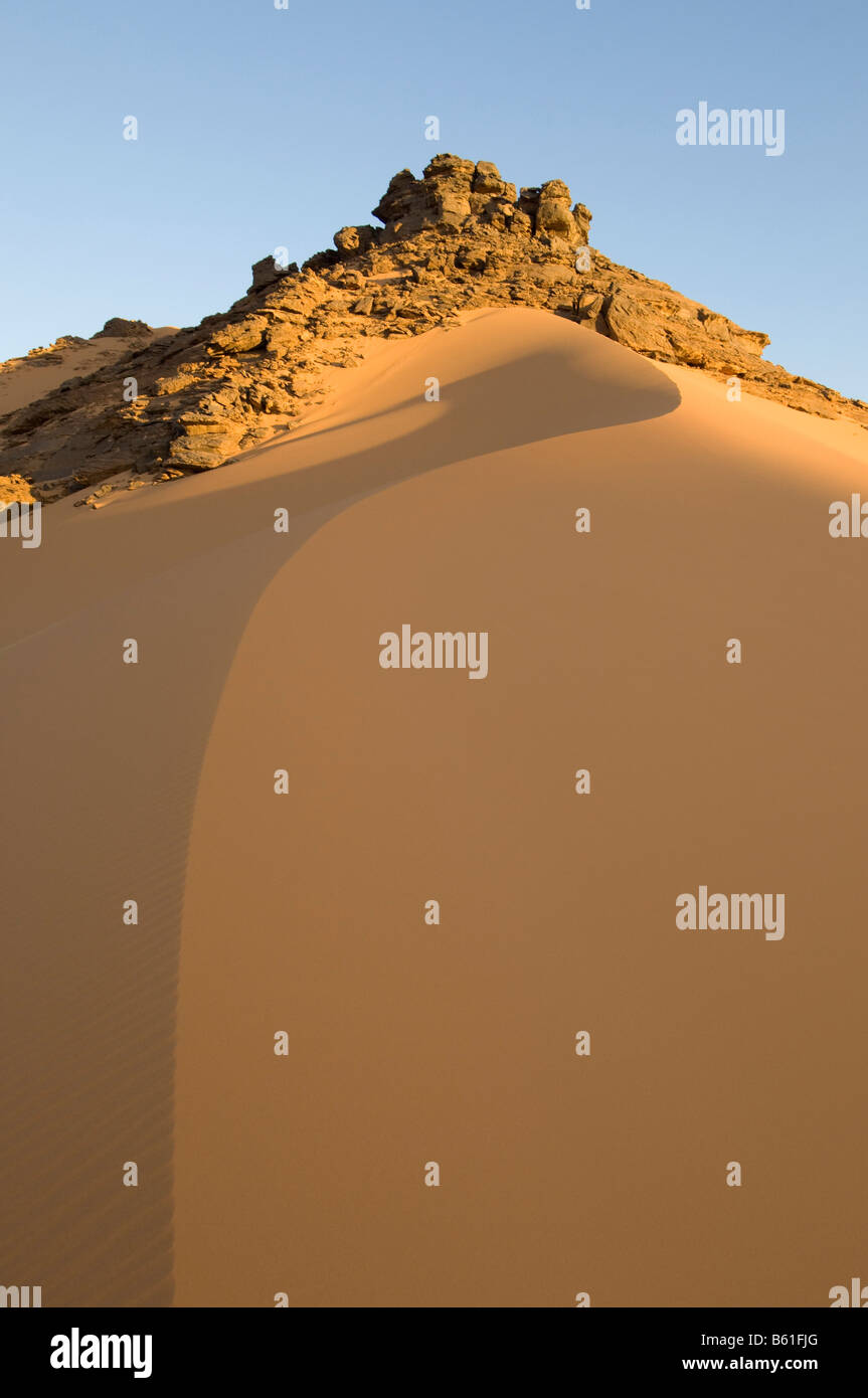 Akakus Sahara desert Fezzan Libya Stock Photo - Alamy