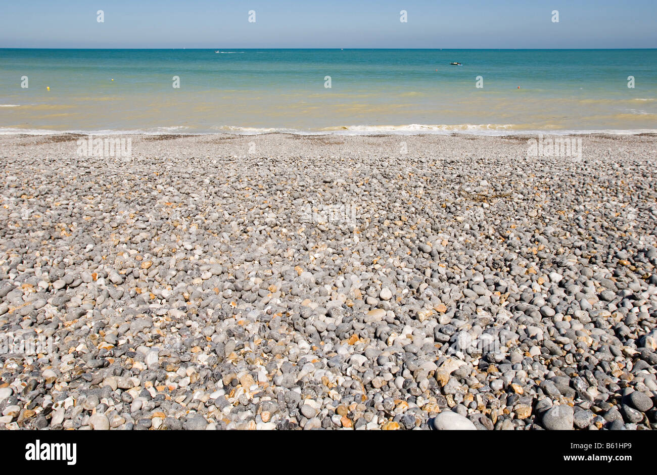 Stoney shoreline hi-res stock photography and images - Alamy