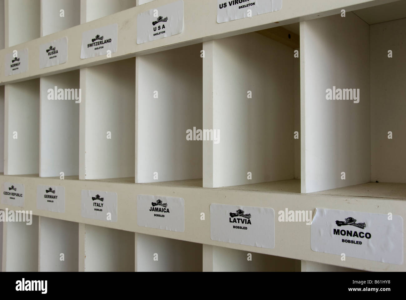 Bobsledding horizontal hi-res stock photography and images - Alamy