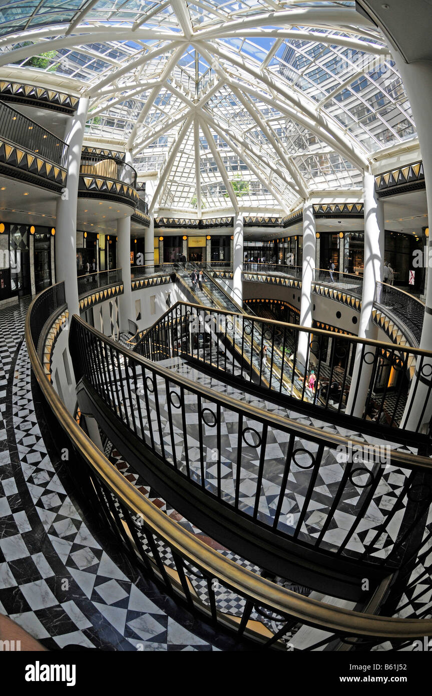 Atrium shopping centre hi-res stock photography and images - Alamy