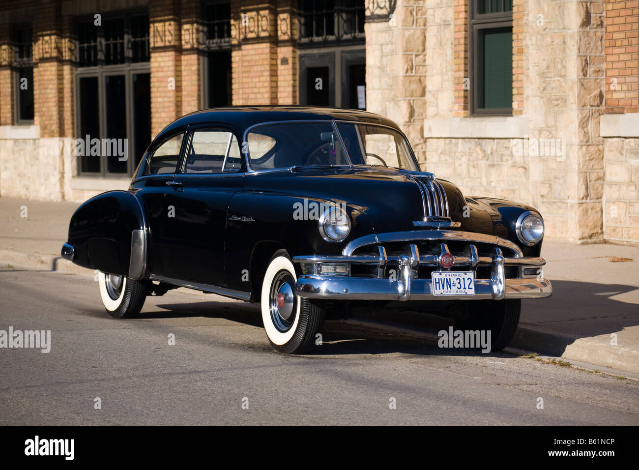 1950 Pontiac Silver Streak Stock Photo - Alamy