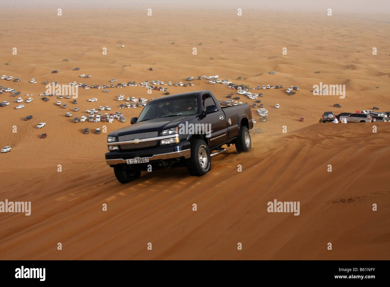 Pickup truck desert hi-res stock photography and images - Alamy