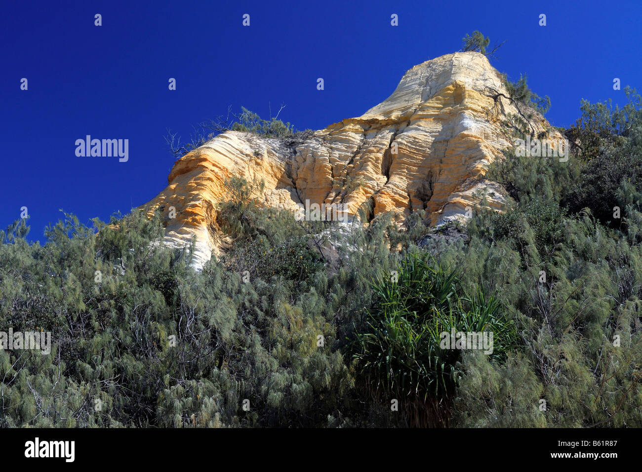 Coloured Rocks on Fraser Island, Queensland, Australia Stock Photo - Alamy