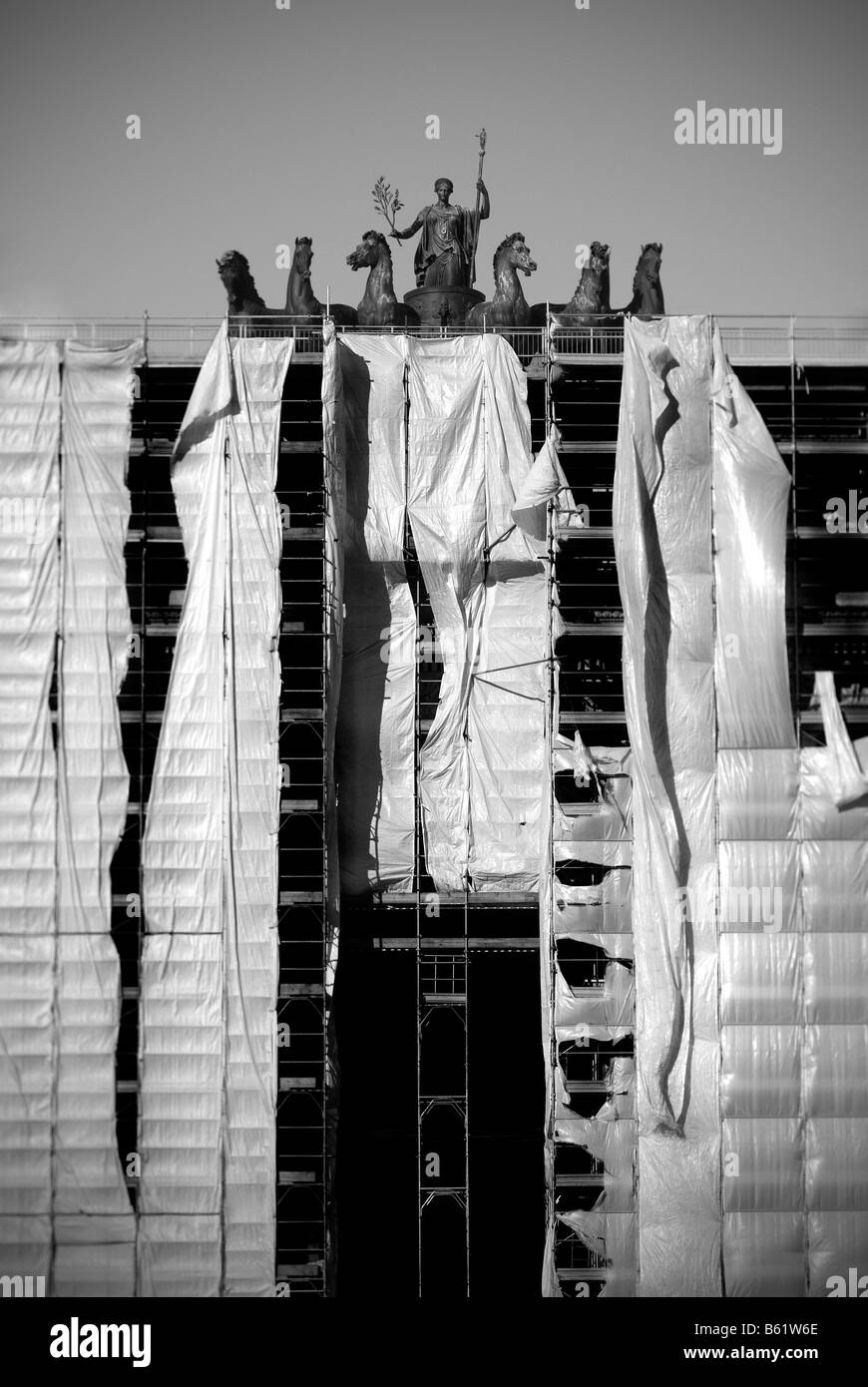 Peace building hi-res stock photography and images - Alamy